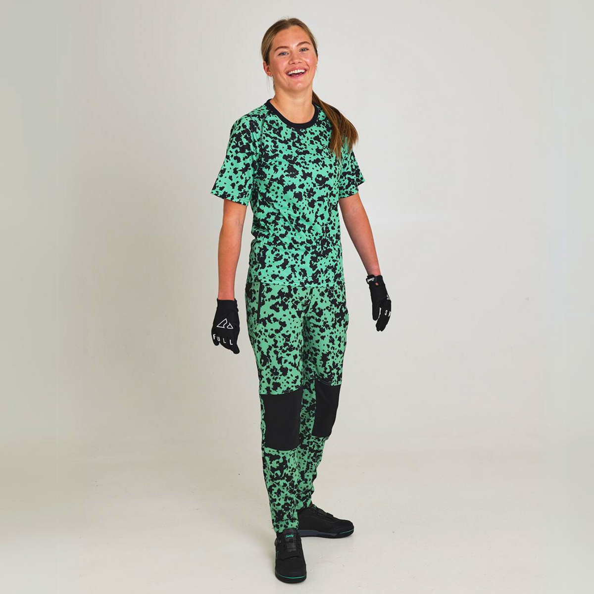 Send It Adults MTB Pants In Kiwi Crush | Sendy Gear – Sendygear